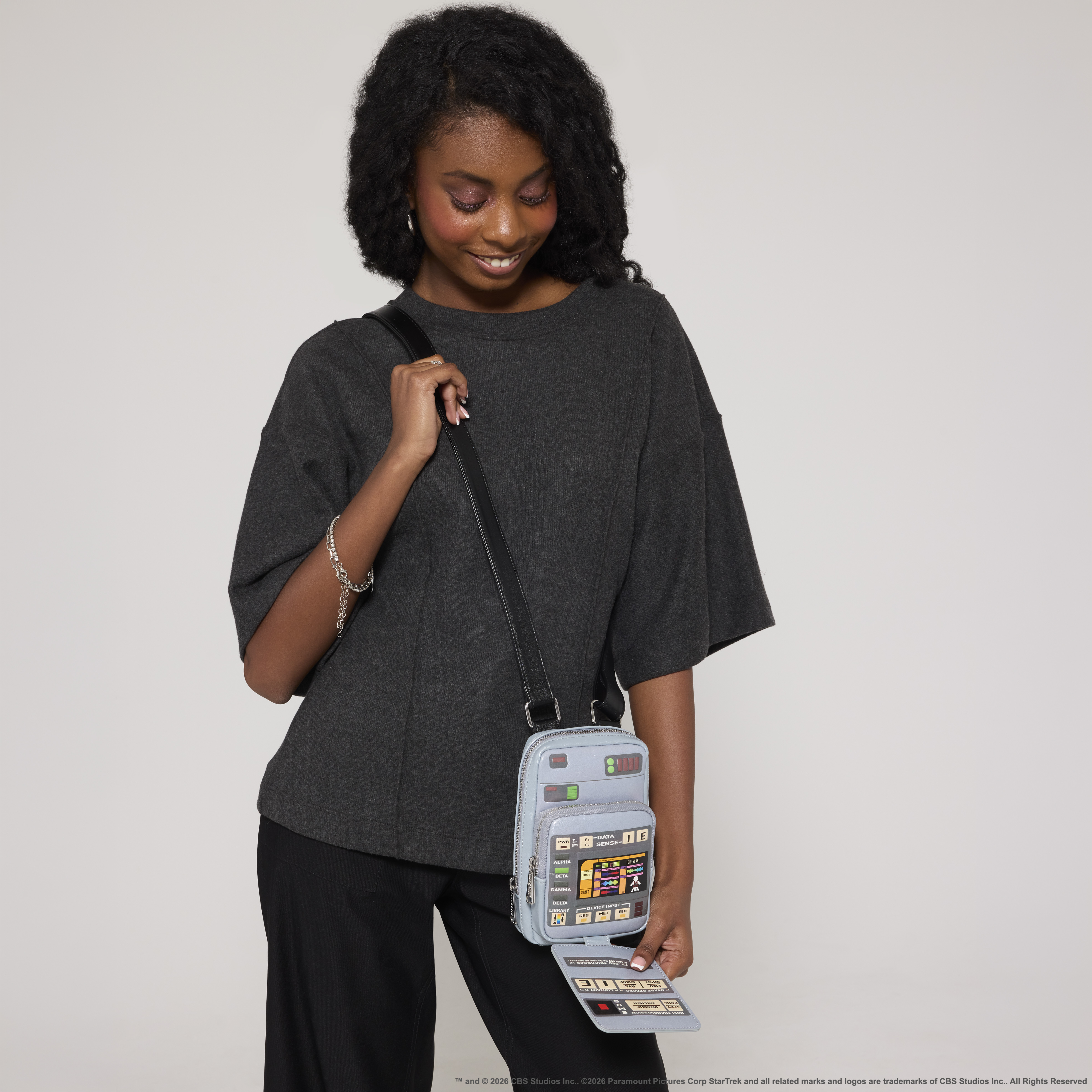 Star Trek Tricorder Glow Crossbody Bag | Loungefly